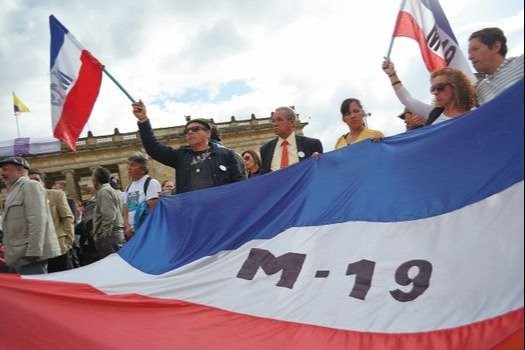 La historia de Gustavo Petro como guerrillero del M-19 en Colombia