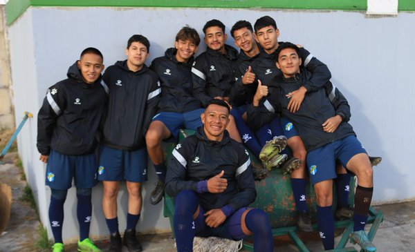 Los cremas se preparan para iniciar el Torneo Clausura 2023 con nuevo ...