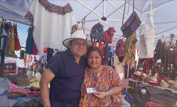 Típica El Quetzal, la tienda chapina que resalta los colores de ...